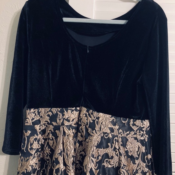 Fever London | Dresses | Fever London Vintage Fit And Flare Cocktail ...